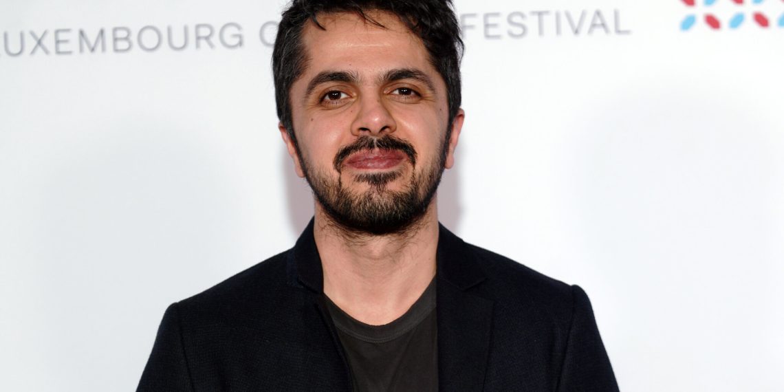 Jafar Panahi Blends Dark Comedy and Political Trauma in Bold Defiance ...