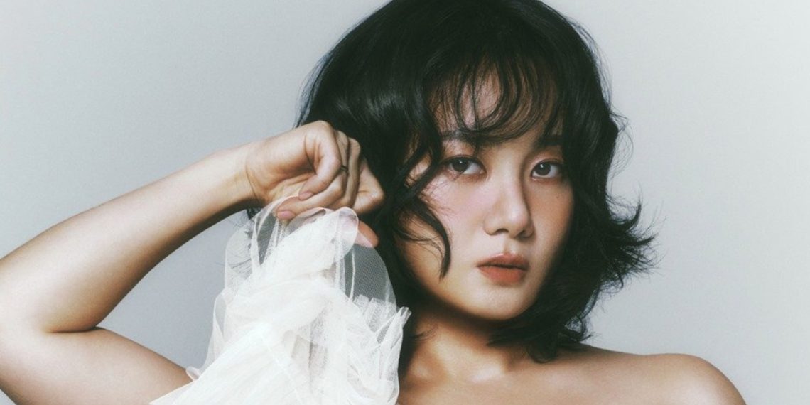 Comedian Park Na Rae Stuns With First New Profile Photos in Four Years ...